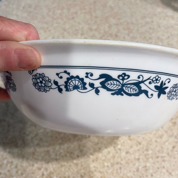 Corelle | Kitchen | Corelle Bowl One Of A Kind Vintage | Poshmark